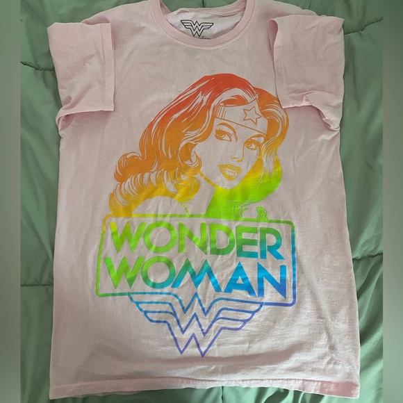 DC Comics | Shirts & Tops | Dc Wonder Wonder Girl Tshirt | Poshmark